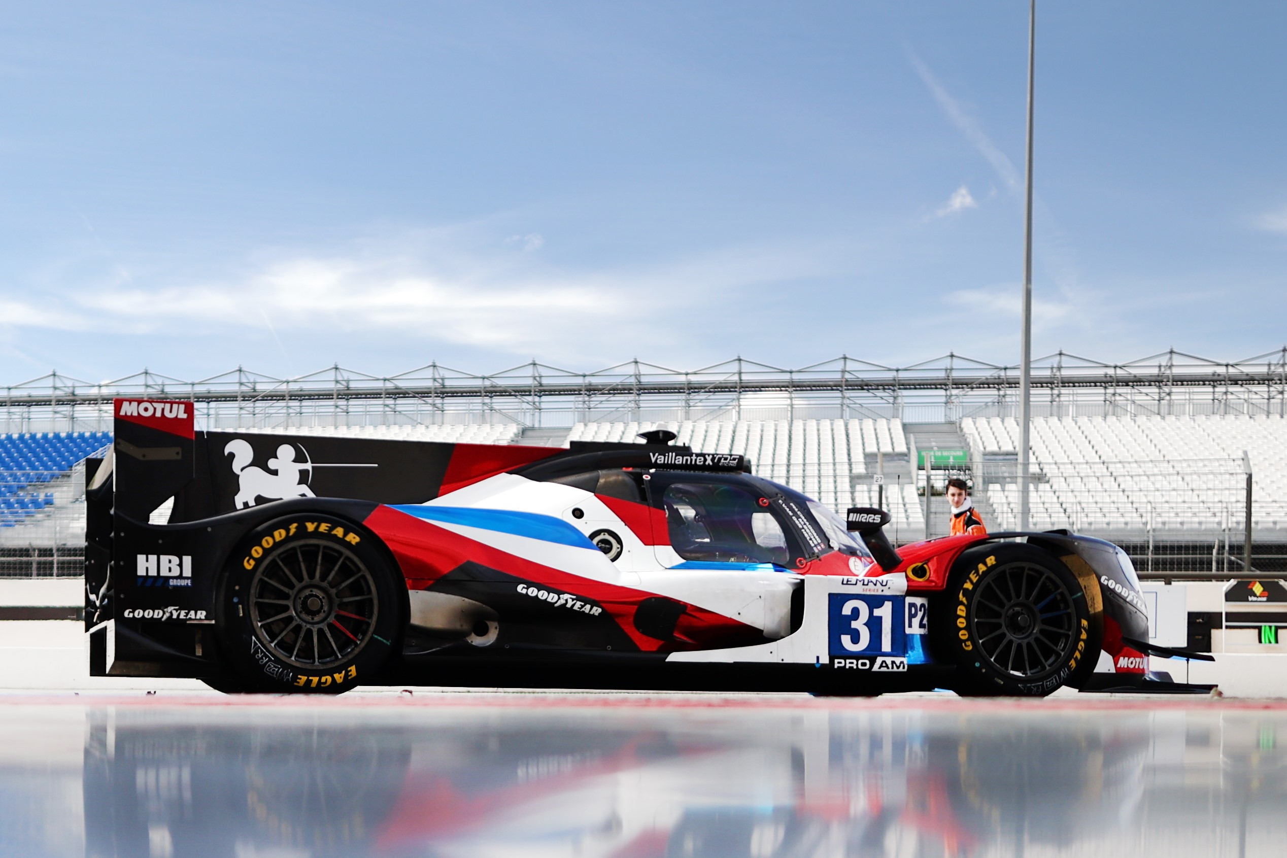 TDS Racing x Vaillant, Cool Racing Capturan Poles Serie Le Mans Europea ...